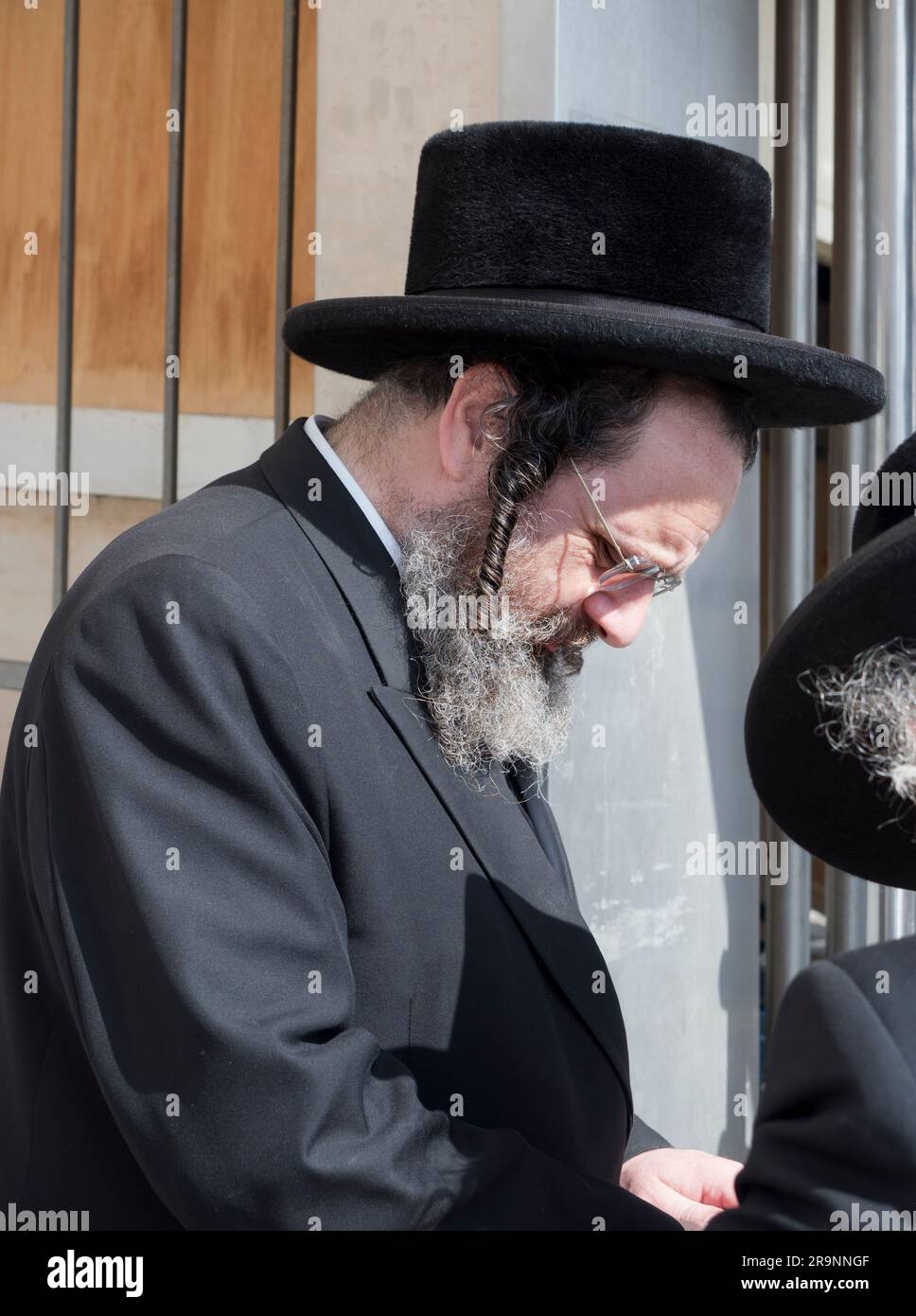 With over 5000 years of turbulent history behind it, Yerushalayim ...