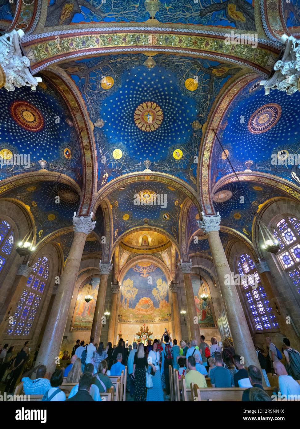 With over 5000 years of turbulent history behind it, Yerushalayim ...