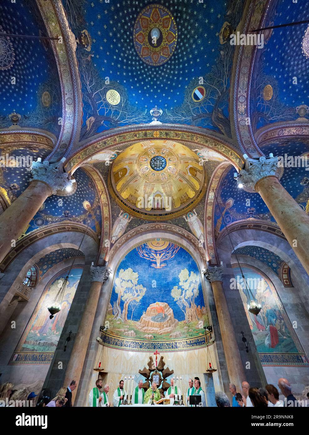 With over 5000 years of turbulent history behind it, Yerushalayim ...