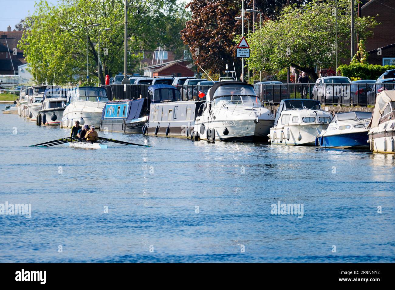 Rowing teams on the Thames at Abingdon, just headed towards the town's ...