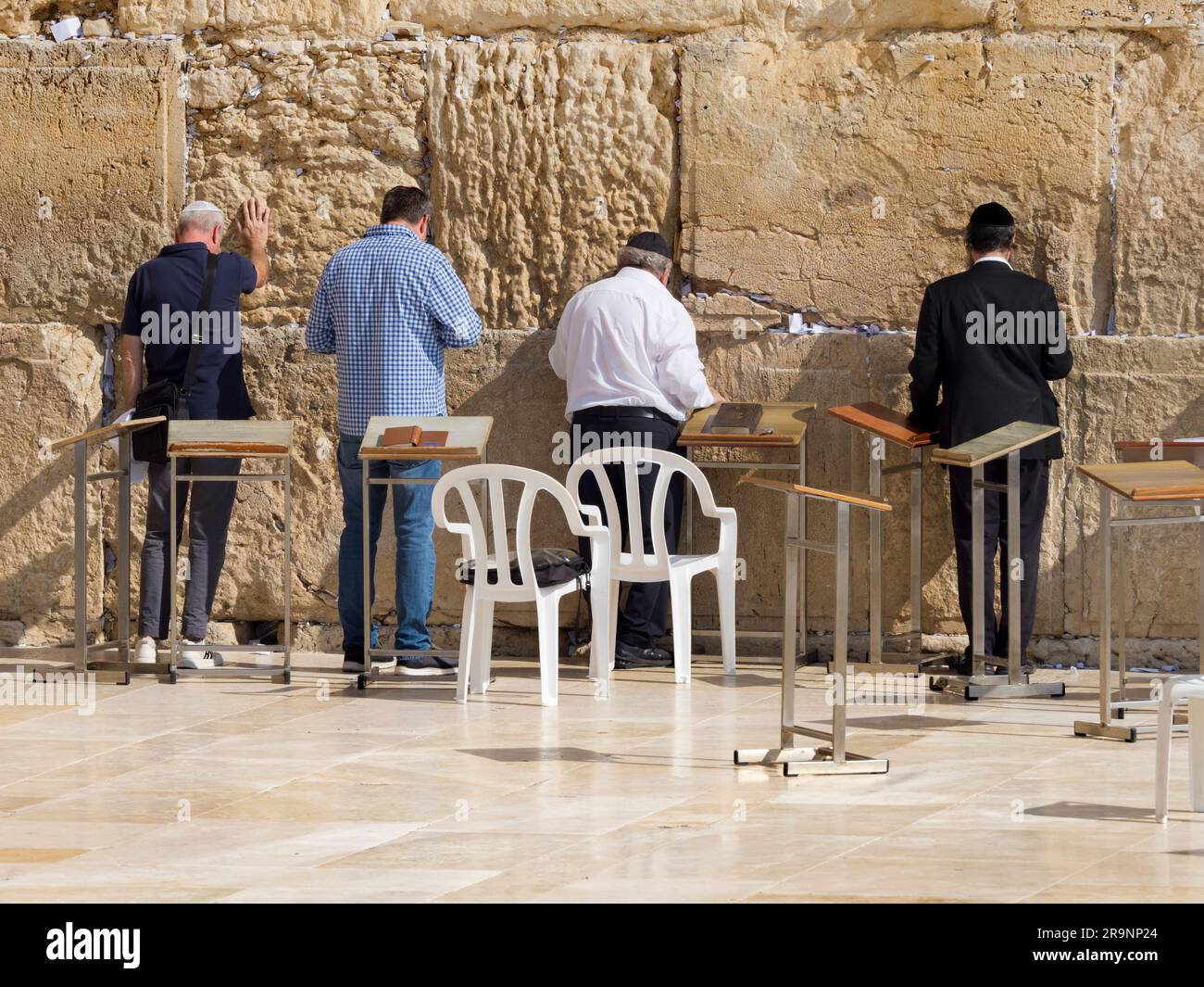 With over 5000 years of turbulent history behind it, Yerushalayim ...