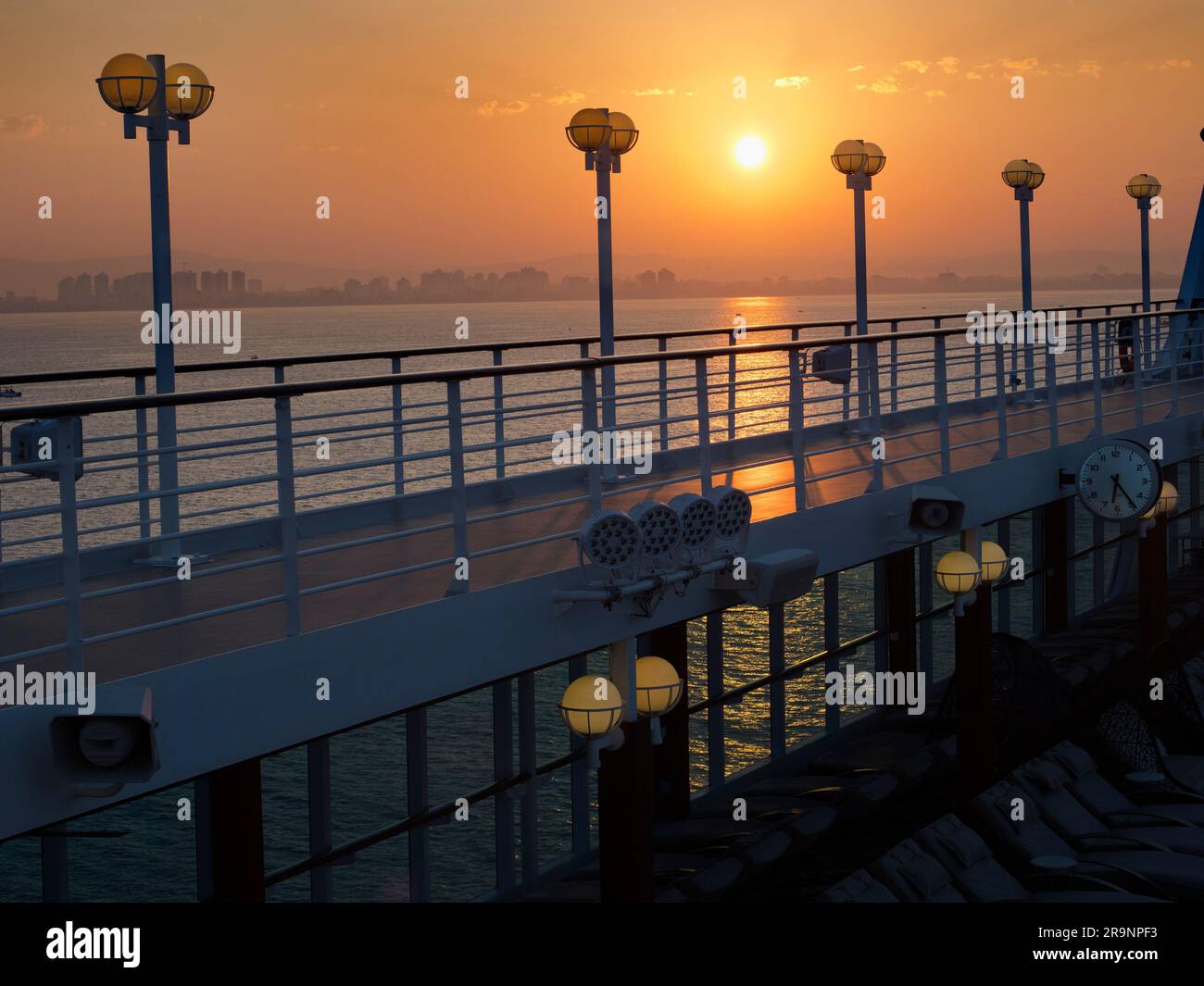 It's easy to see the appeal of cruising, sometimes: fine food cooked ...