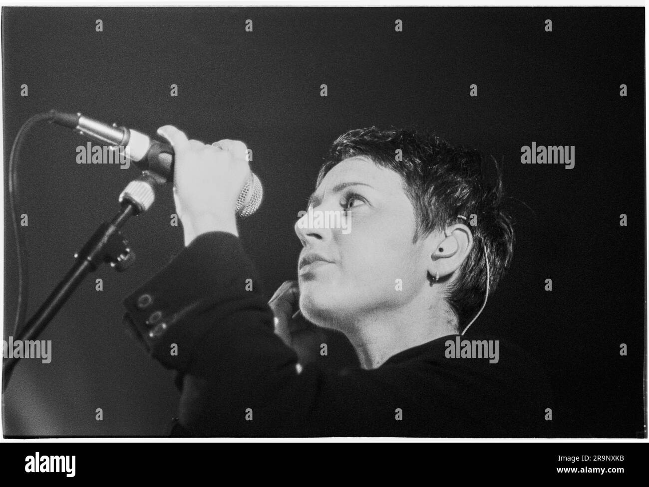 Liz fraser hi-res stock photography and images - Alamy