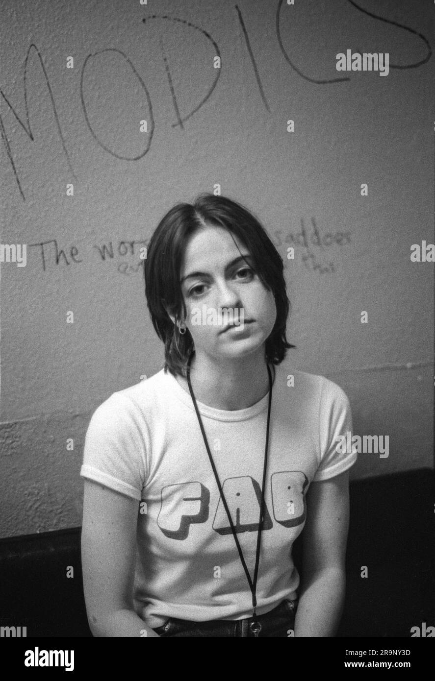 A portrait of young Louise Wener of rock band Sleeper in the changing ...