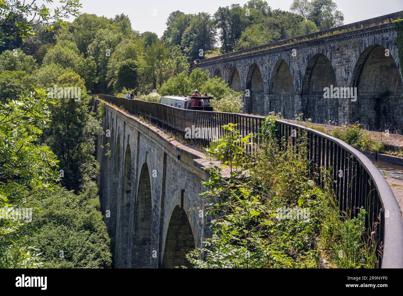 Chirk aqueduct hi-res stock photography and images - Alamy
