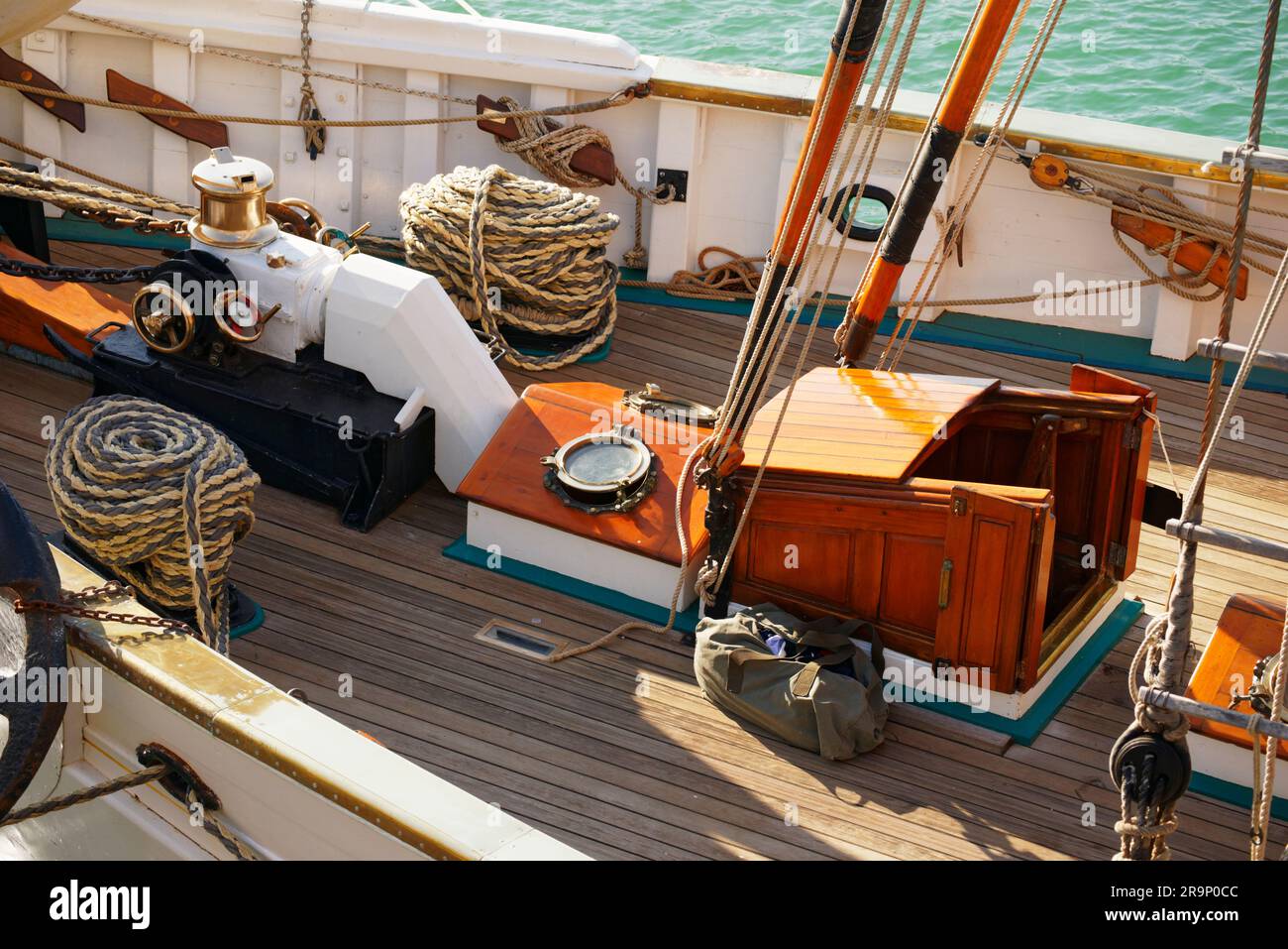 The schooner deck, L'Etoile (french navy). Centenary of the schooner ...