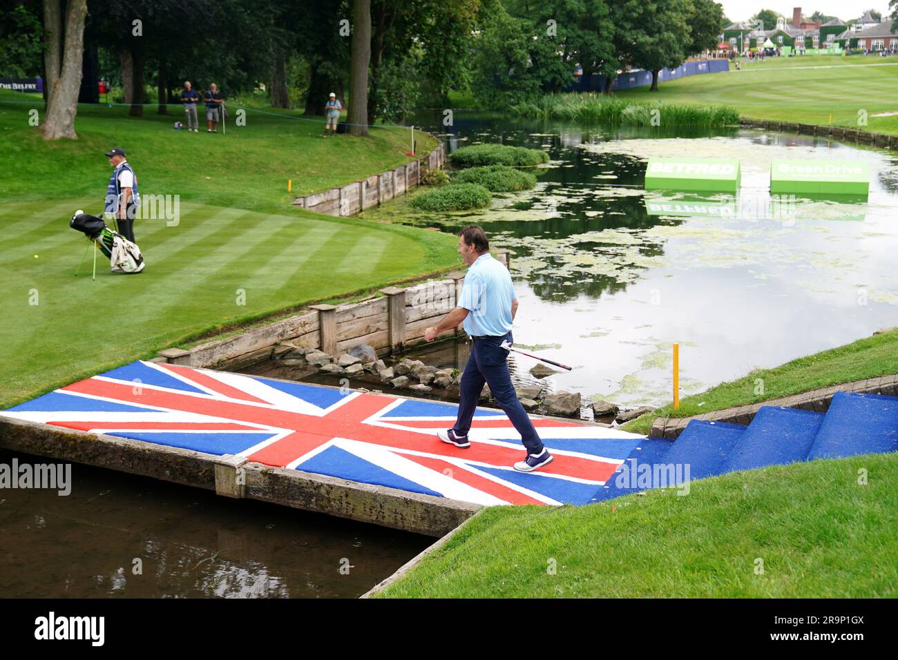 Masters golf flag hi-res stock photography and images - Alamy