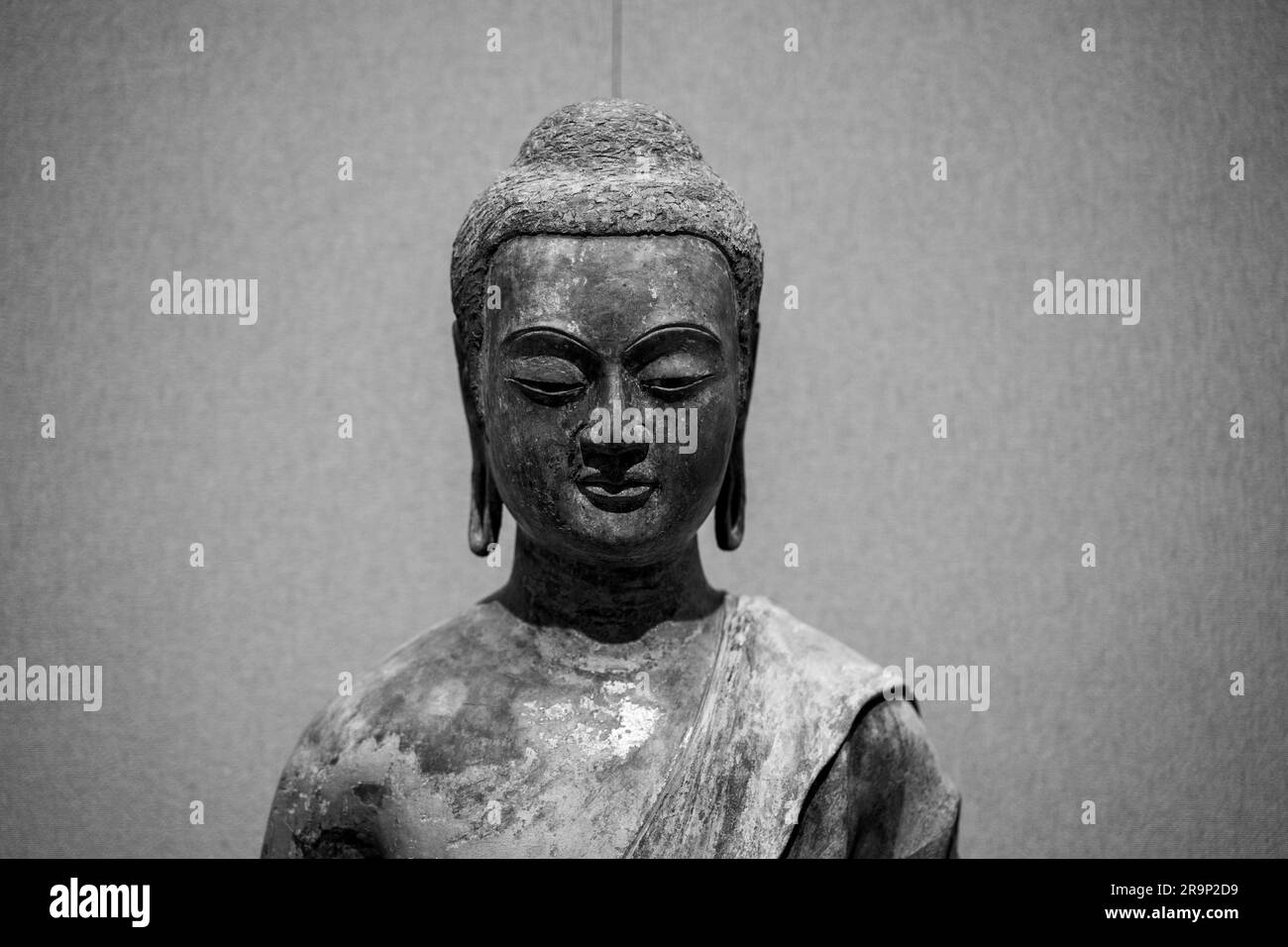 Portrait Photograph of a Buddha Stock Photo - Alamy
