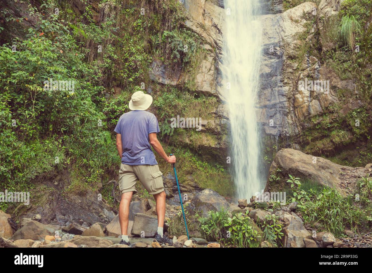 Colombian jungle and people hi-res stock photography and images - Alamy