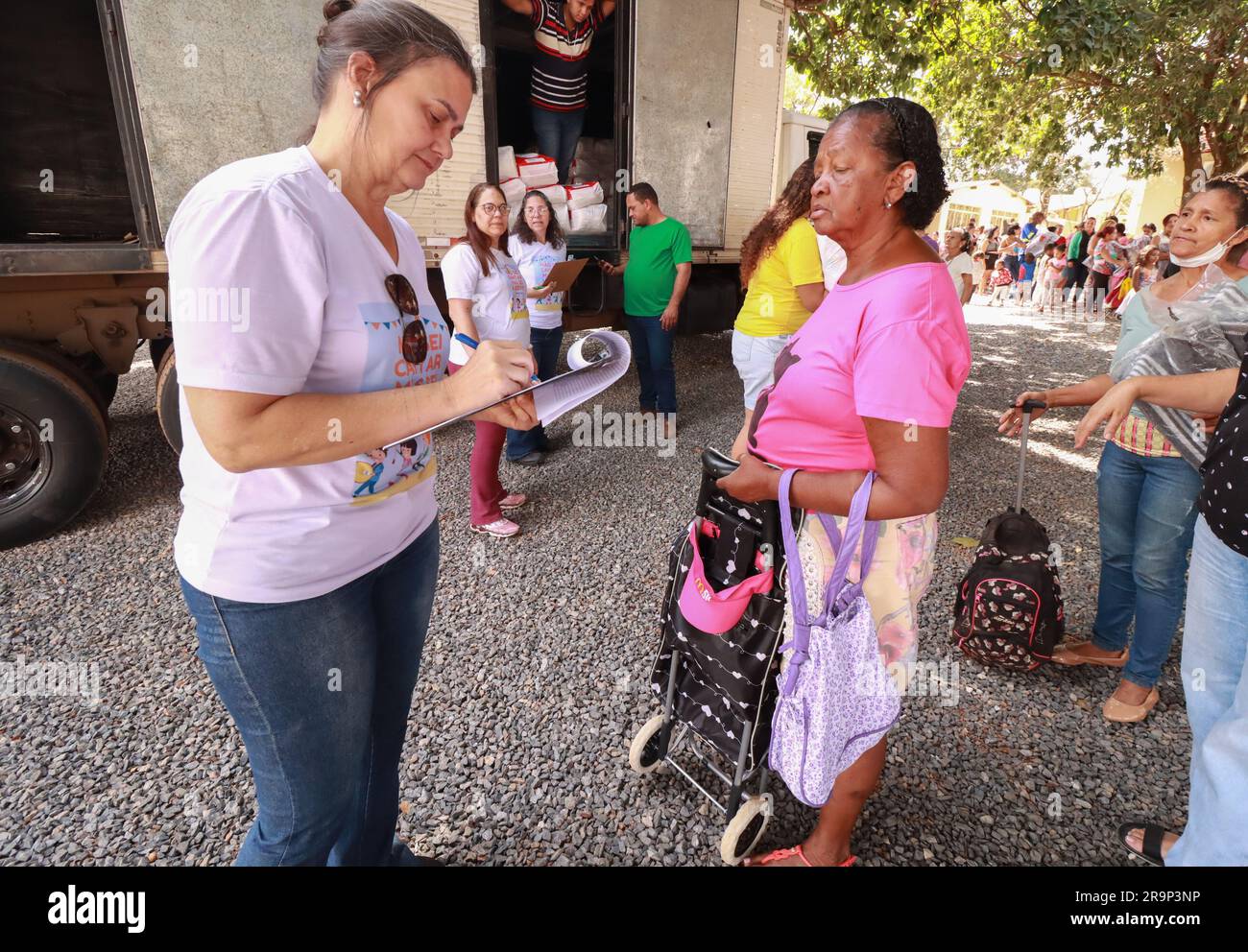 The Poor families in Planltina receiving packages of food Stock Photo ...