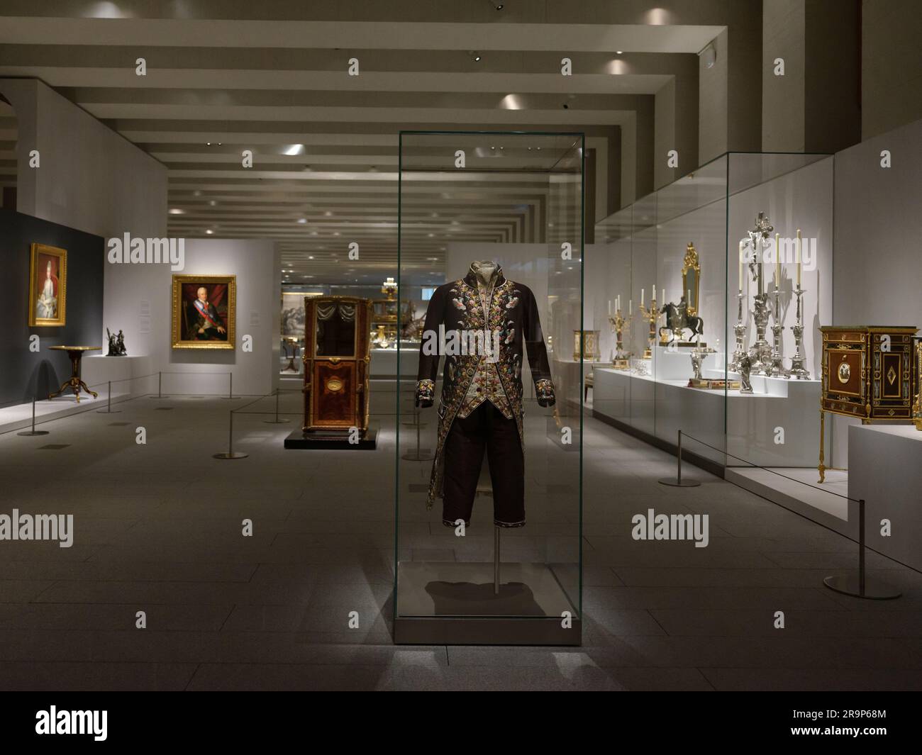 View the new Gallery Of The Royal Collections museum on June 28, 2023 ...