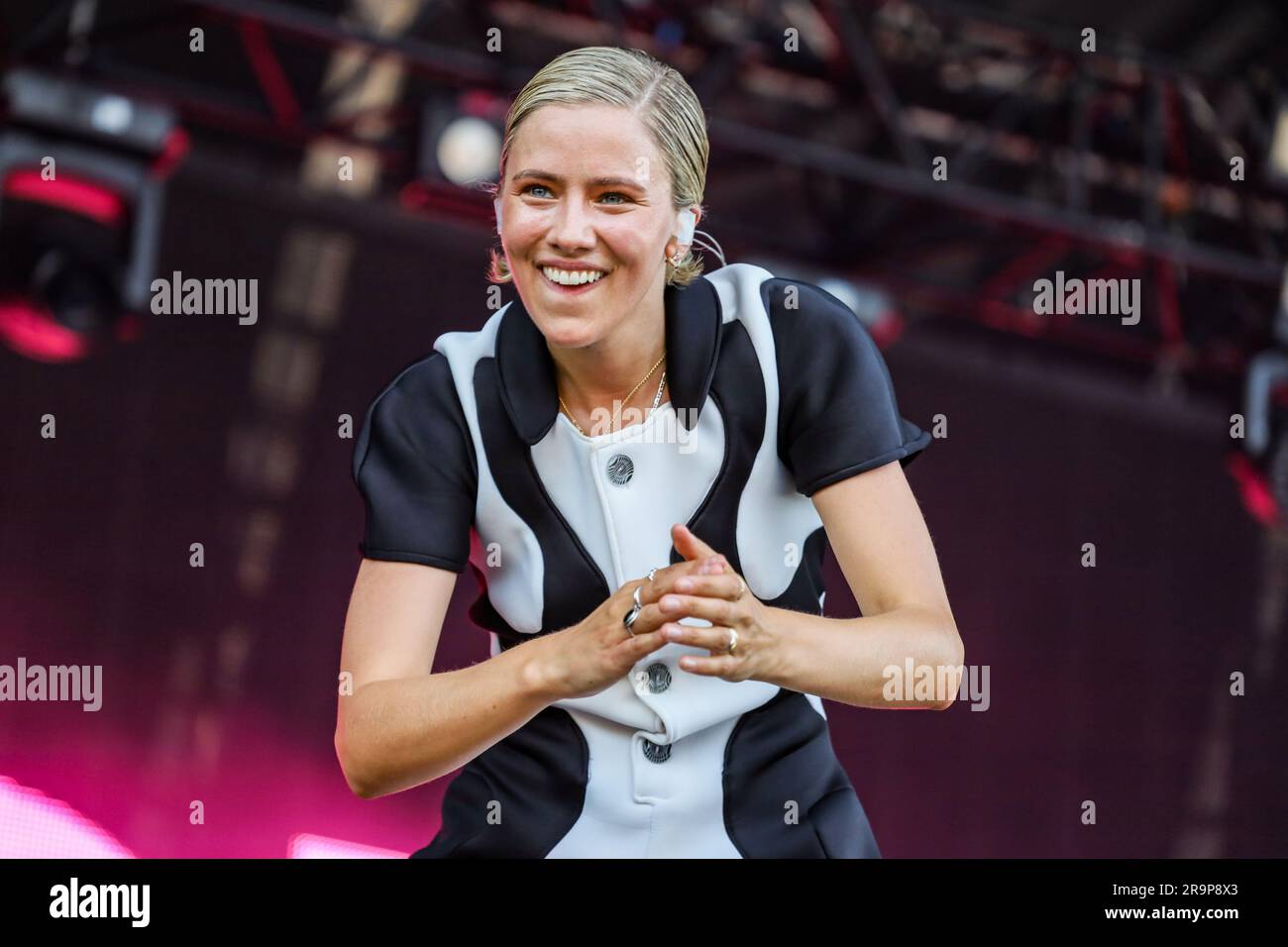 Dagny singer hi-res stock photography and images - Alamy