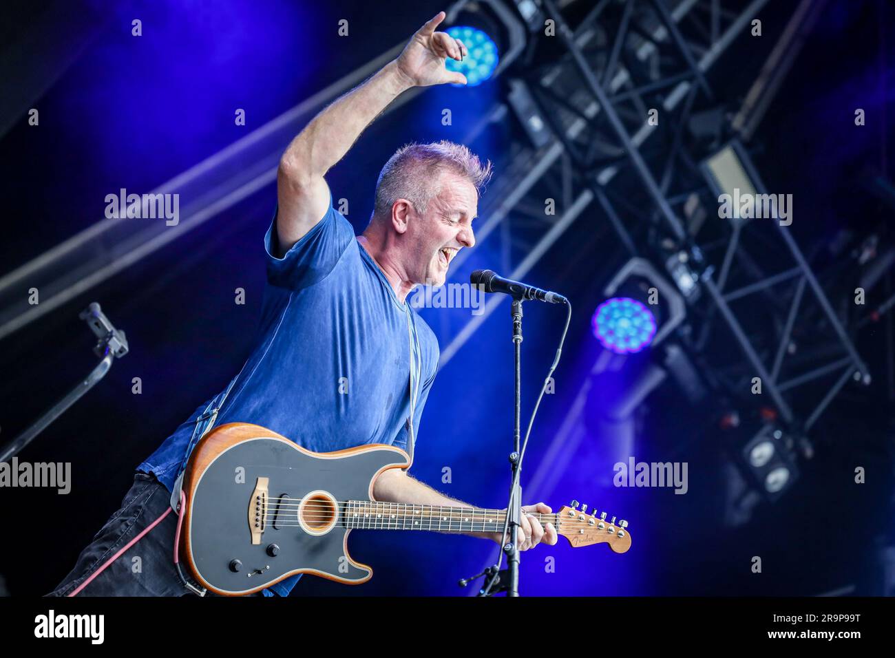Joe Sumner performing live on stage at Bedford Park in a concert to ...