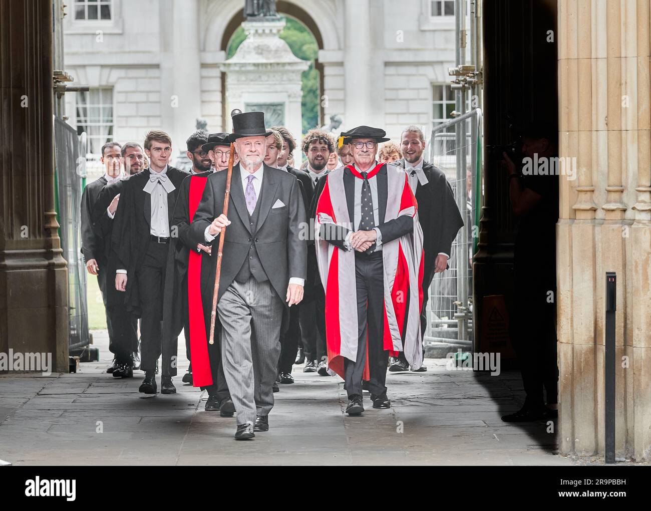 Led by staff, students leave King's College, University of Cambridge ...