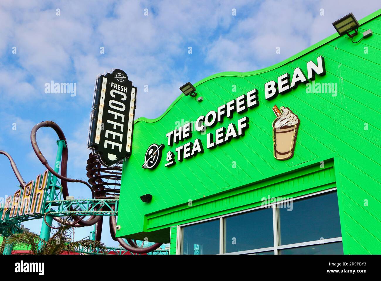 The Coffee Bean & Tea Leaf American coffee shop next to Pacific Park on ...