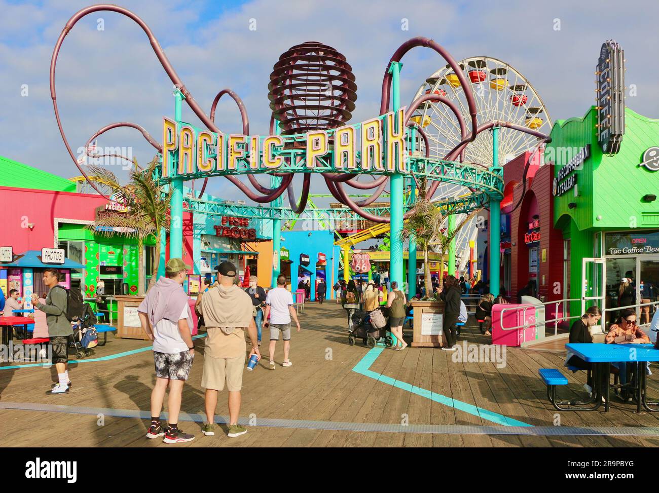 Octopus and sign for Pacific Park funfair Santa Monica Pier California ...
