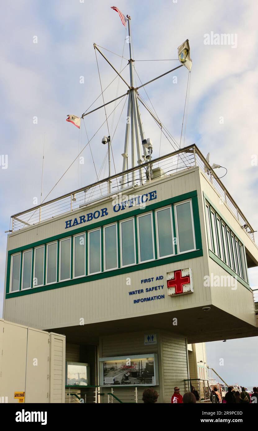 Harbor office santa monica pier hi-res stock photography and images - Alamy