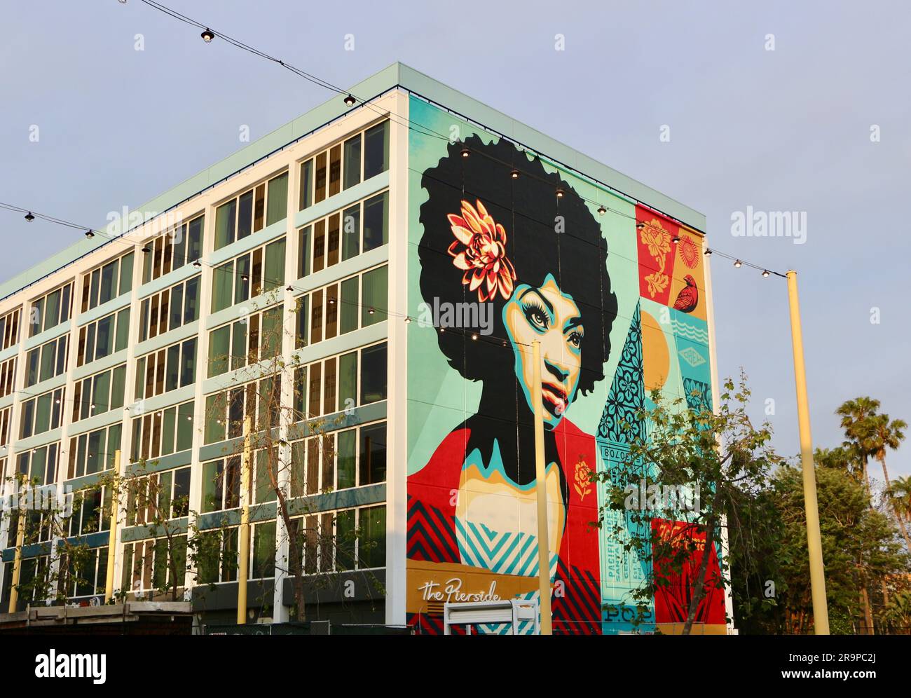 Giant mural by Shepard Fairey on The Pierside Hotel Santa Monica ...