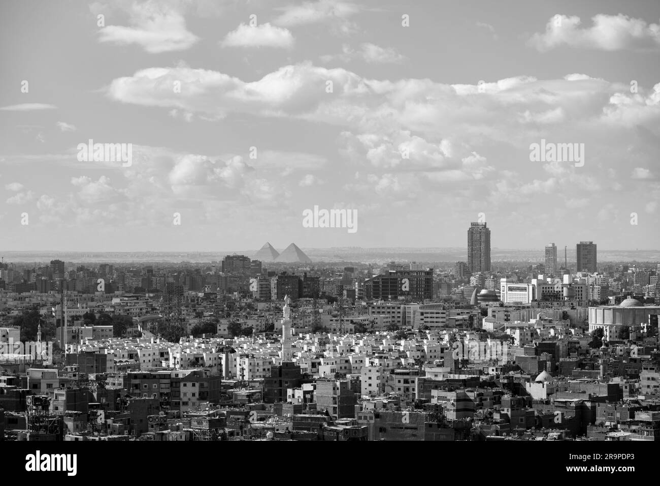 Pyramids of giza aerial view hi-res stock photography and images - Alamy