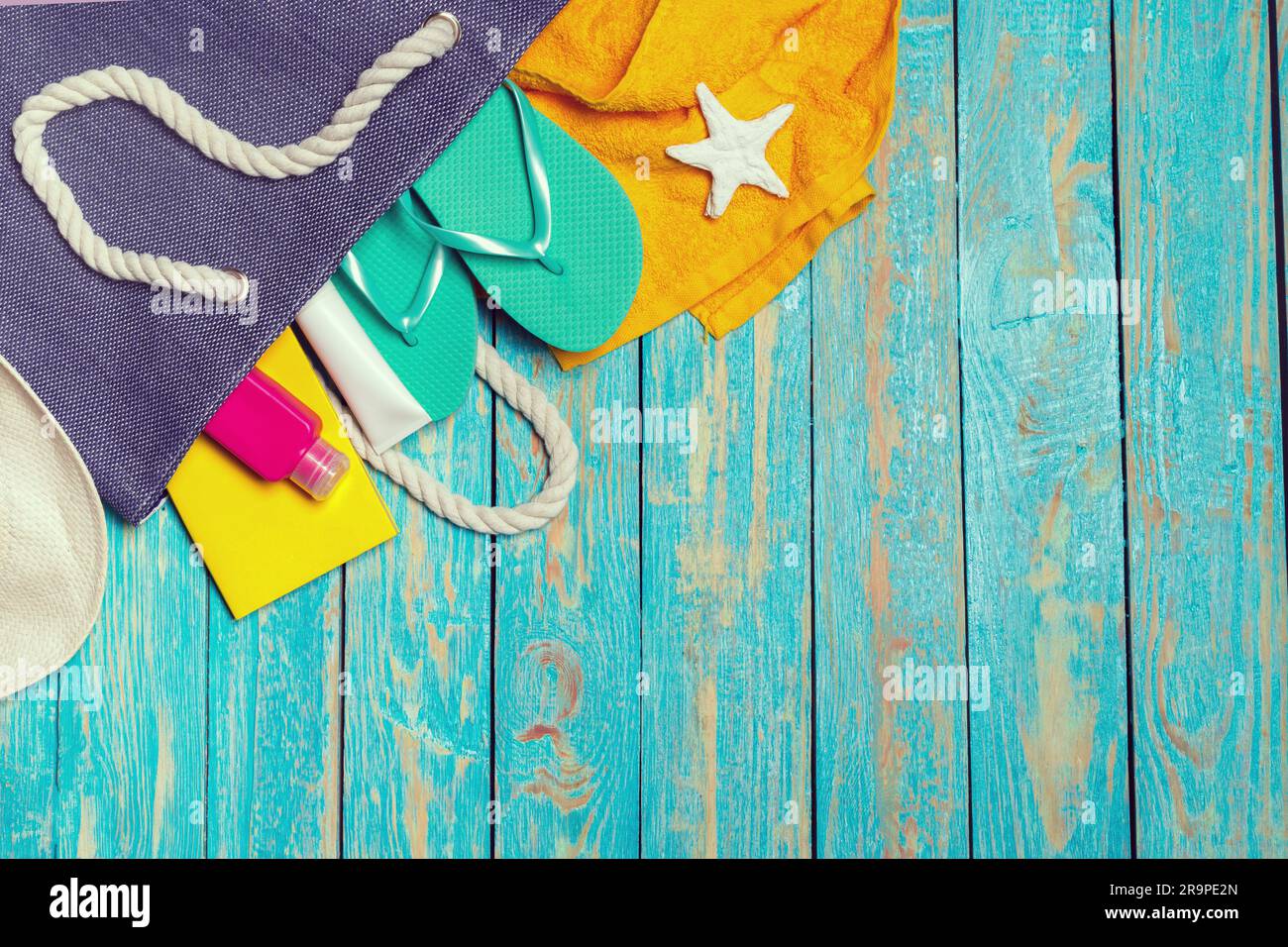 Summer holiday background with beach items Stock Photo - Alamy