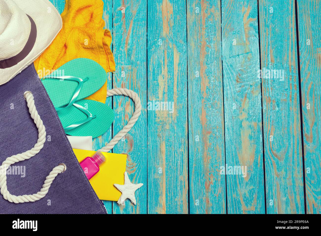 Summer holiday background with beach items Stock Photo - Alamy