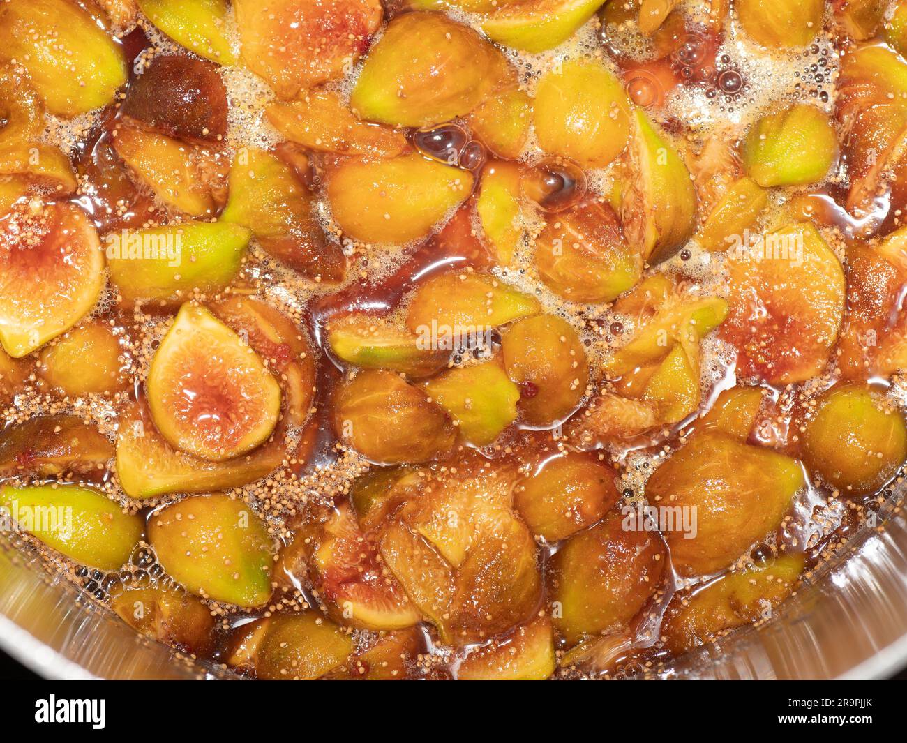 Jam pot from above hi-res stock photography and images - Alamy