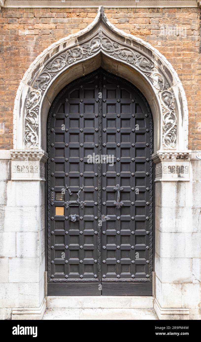 Ancient doors in the cathedral. Old textured door Stock Photo - Alamy