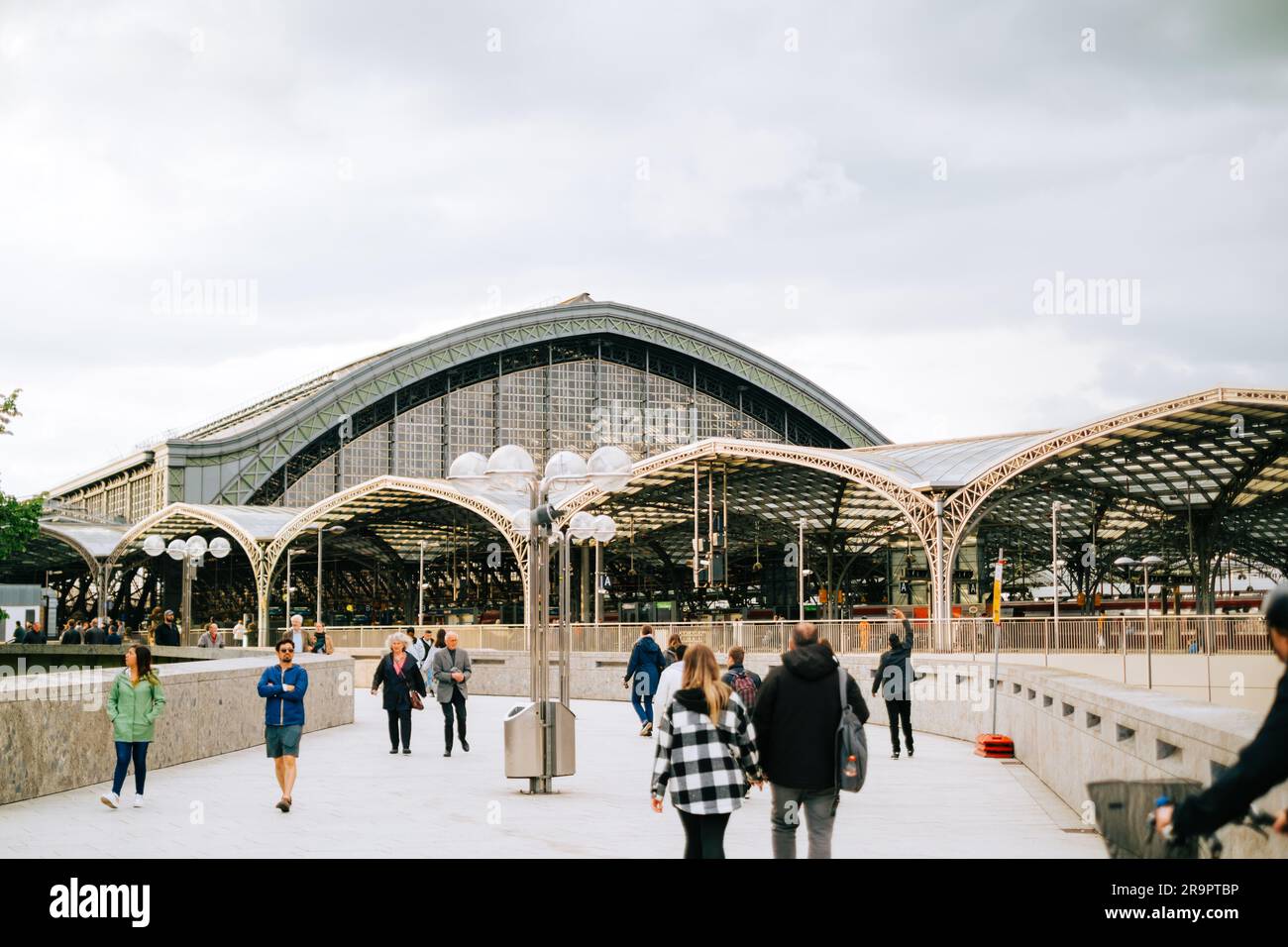 Cologne street rail hi-res stock photography and images - Alamy