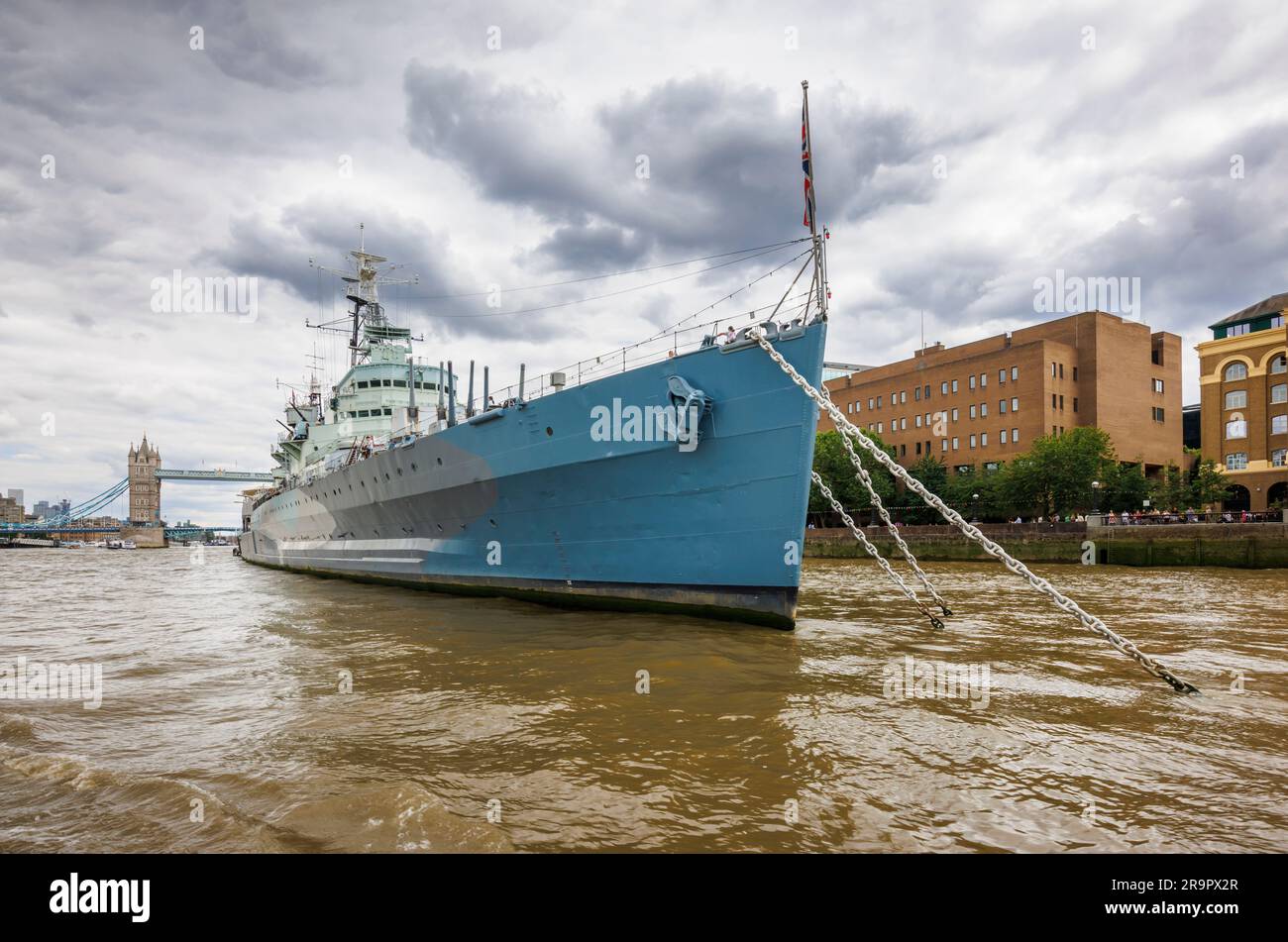 The iconic cruiser HMS Belfast moored on the River Thames in the Pool ...