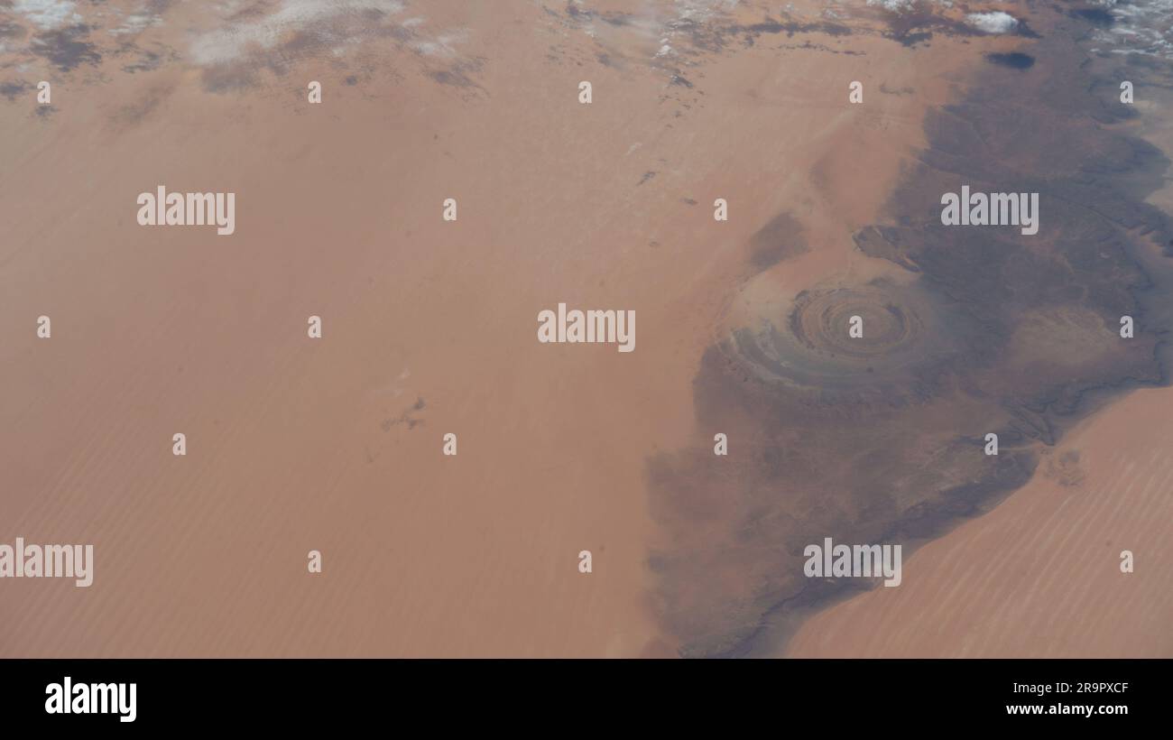 Richat structure hi-res stock photography and images - Alamy