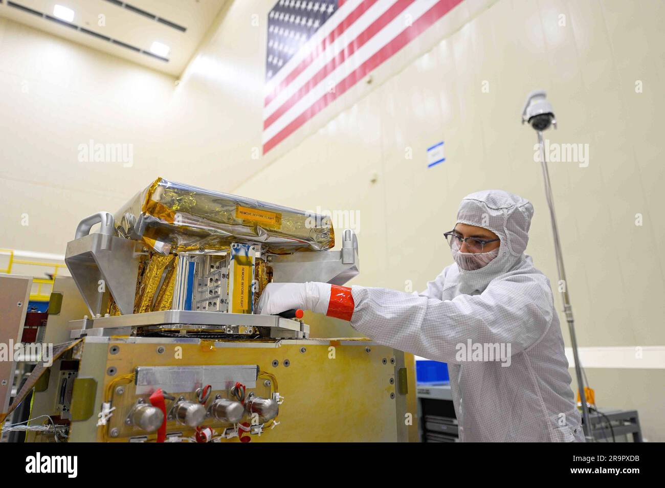 A Closer View of NASA Lunar Trailblazer's HVM³ Imaging Spectrometer. An ...