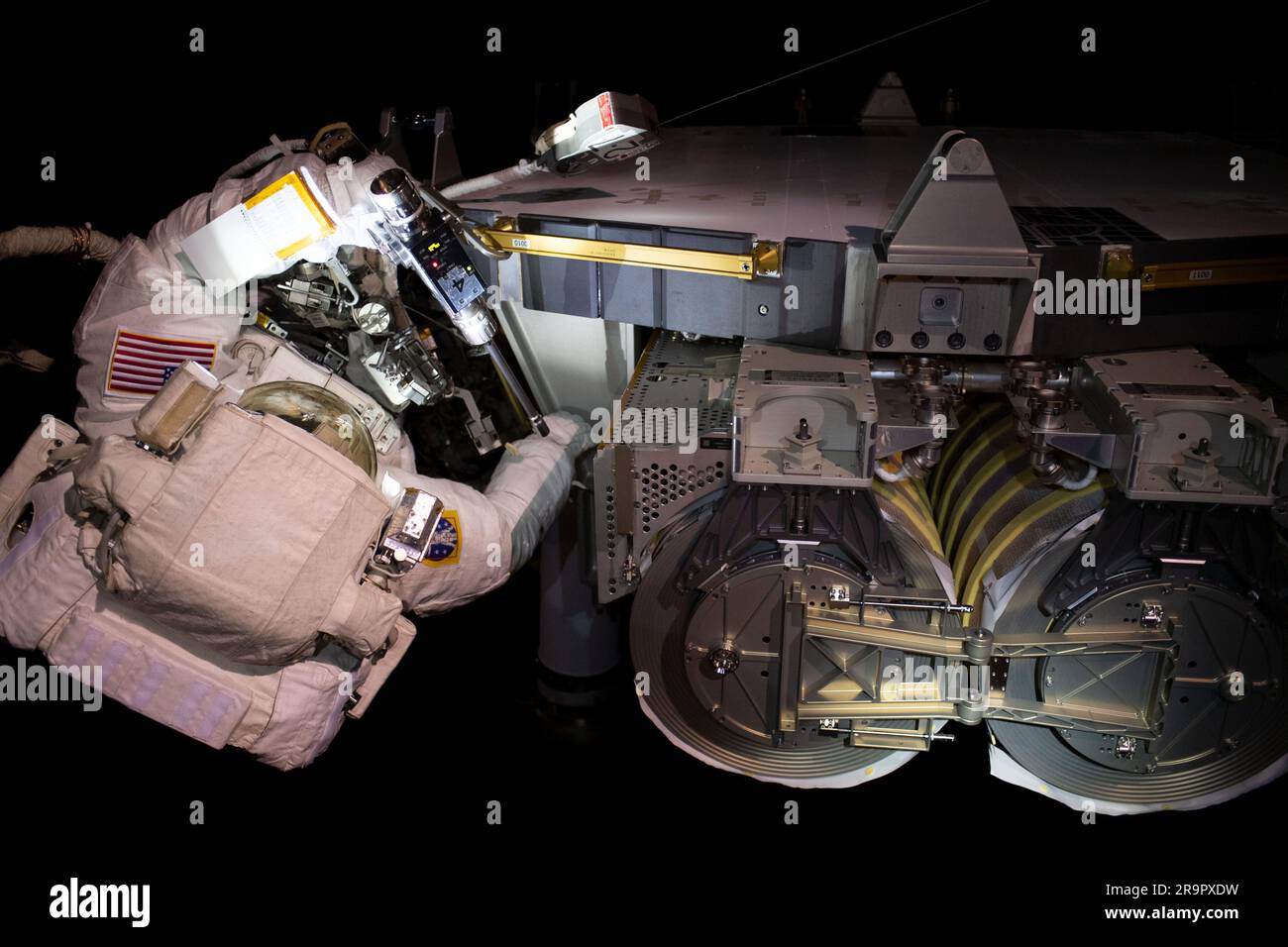 . iss069e020587 (June 15, 2023) - NASA astronaut Stepehen Bowen is ...