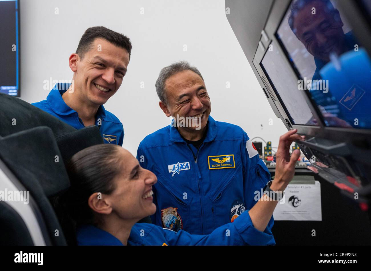 Spacex operation hi-res stock photography and images - Alamy