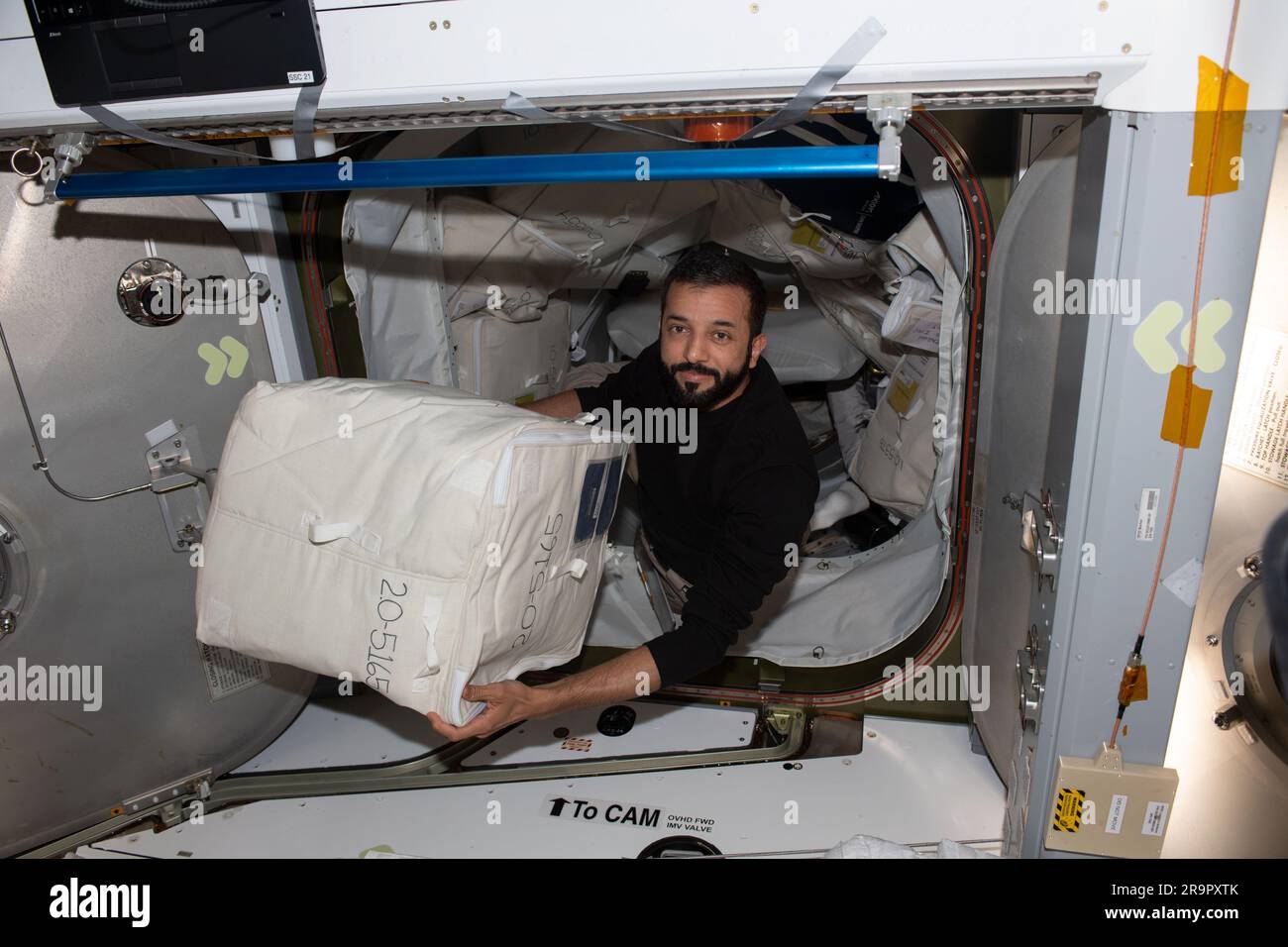 Cargo Operations. iss069e018207 (June 6, 2023) - UAE (United Arab ...