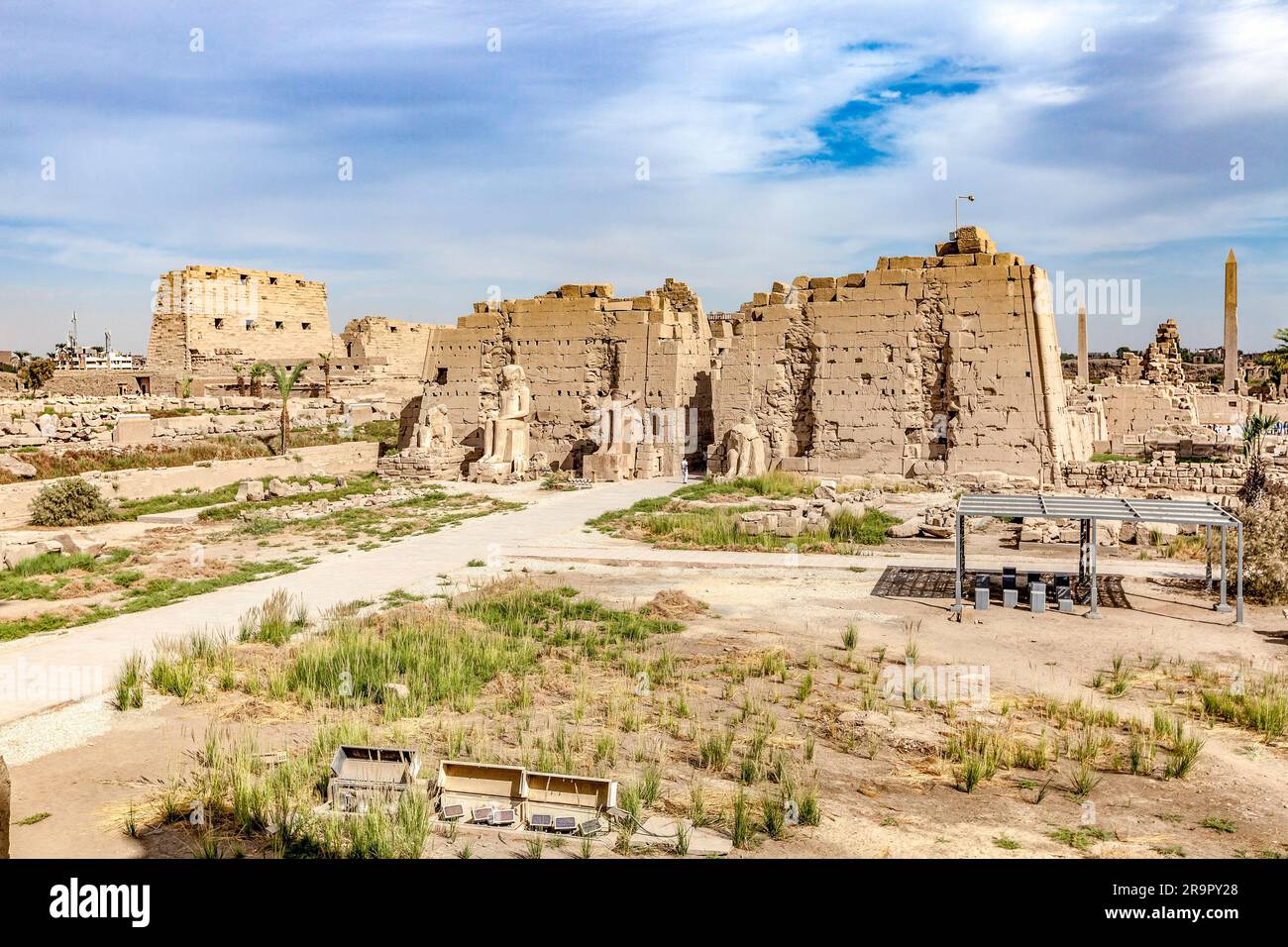 Eighth pylon of the Temple of Karnak, Luxor Stock Photo - Alamy