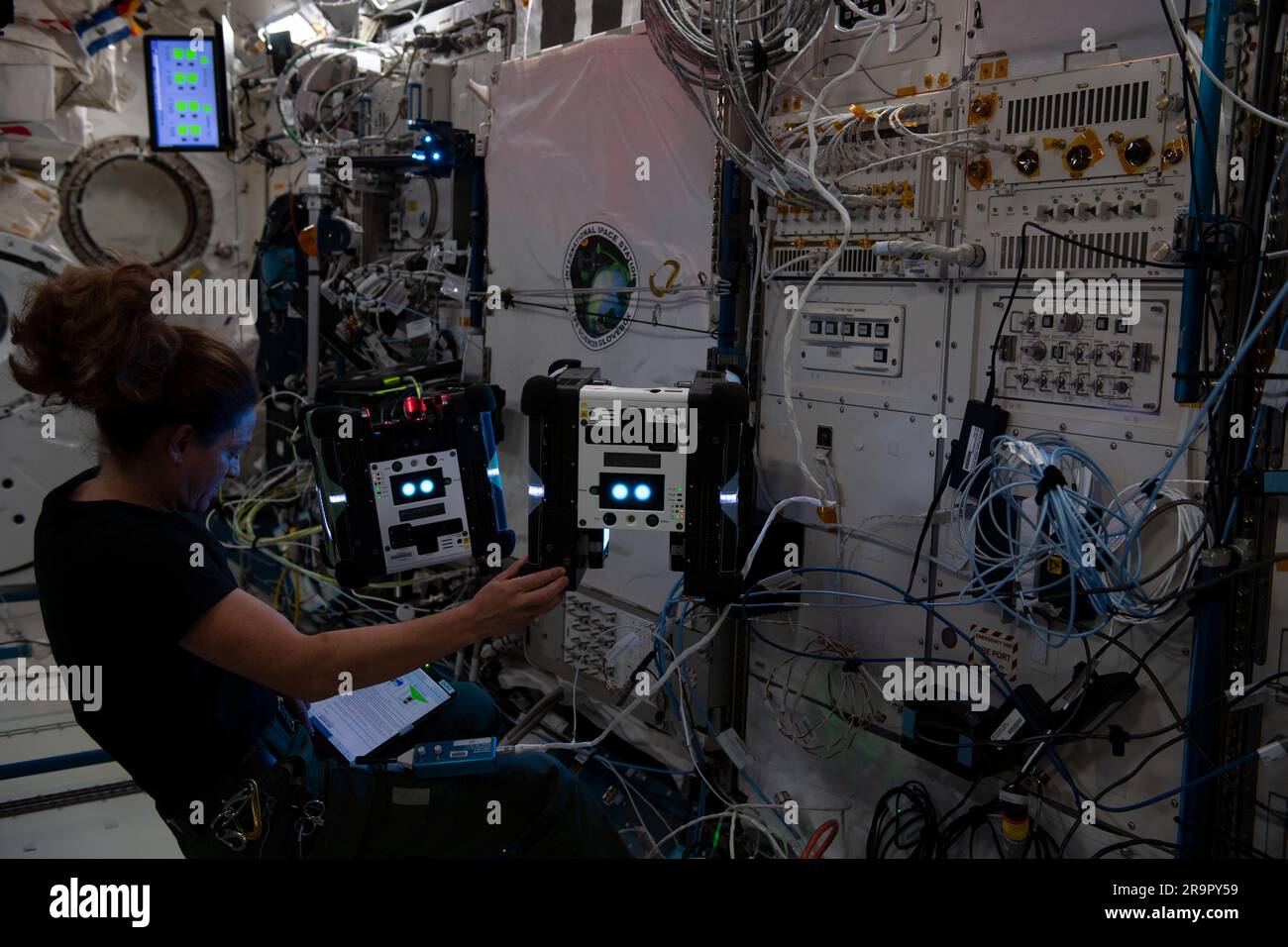 Smartphone Video Guidance Sensor Test Operations. iss068e020703 (Nov. 7 ...