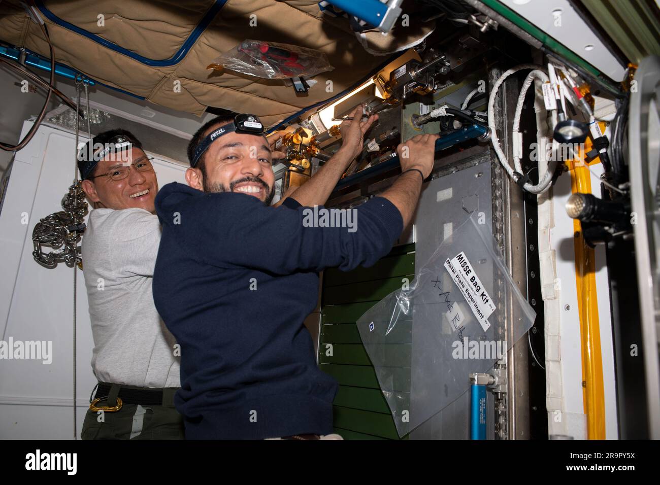 . GMT137 18 38 Sultan Alneyadi 1015 Crew Activities and T2 Fixing Stock ...