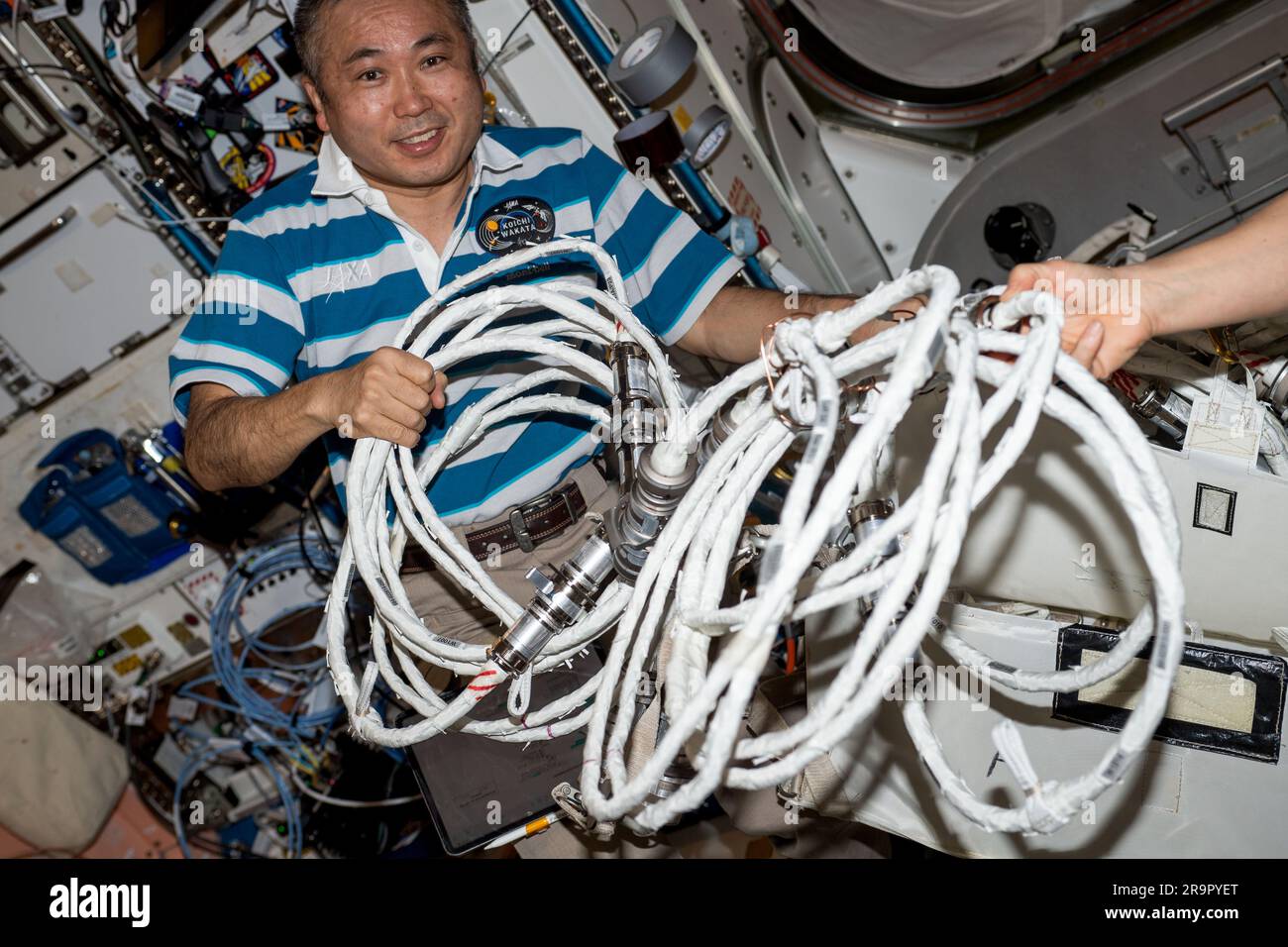 . iss068e040899 (Jan. 19, 2023) - Expedition 68 Flight Engineer Koichi ...
