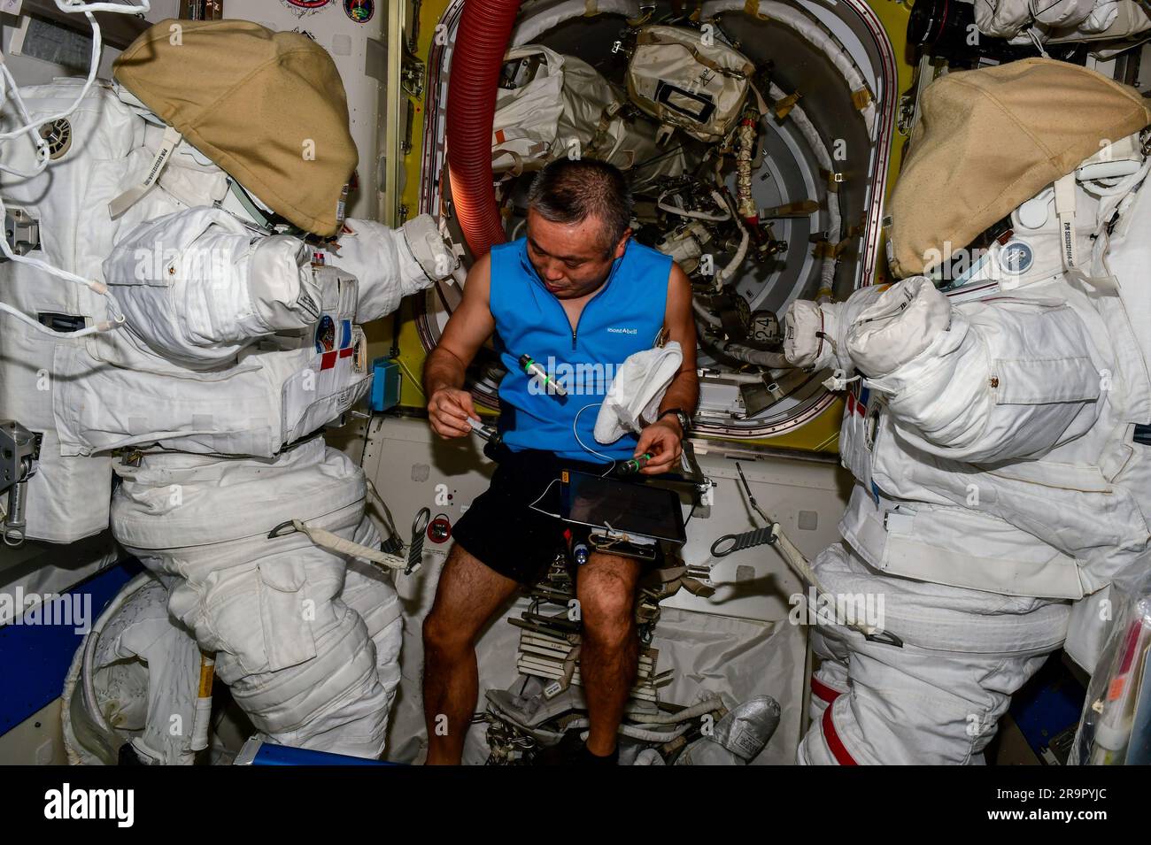 Astronaut mobility experiment hi-res stock photography and images - Alamy