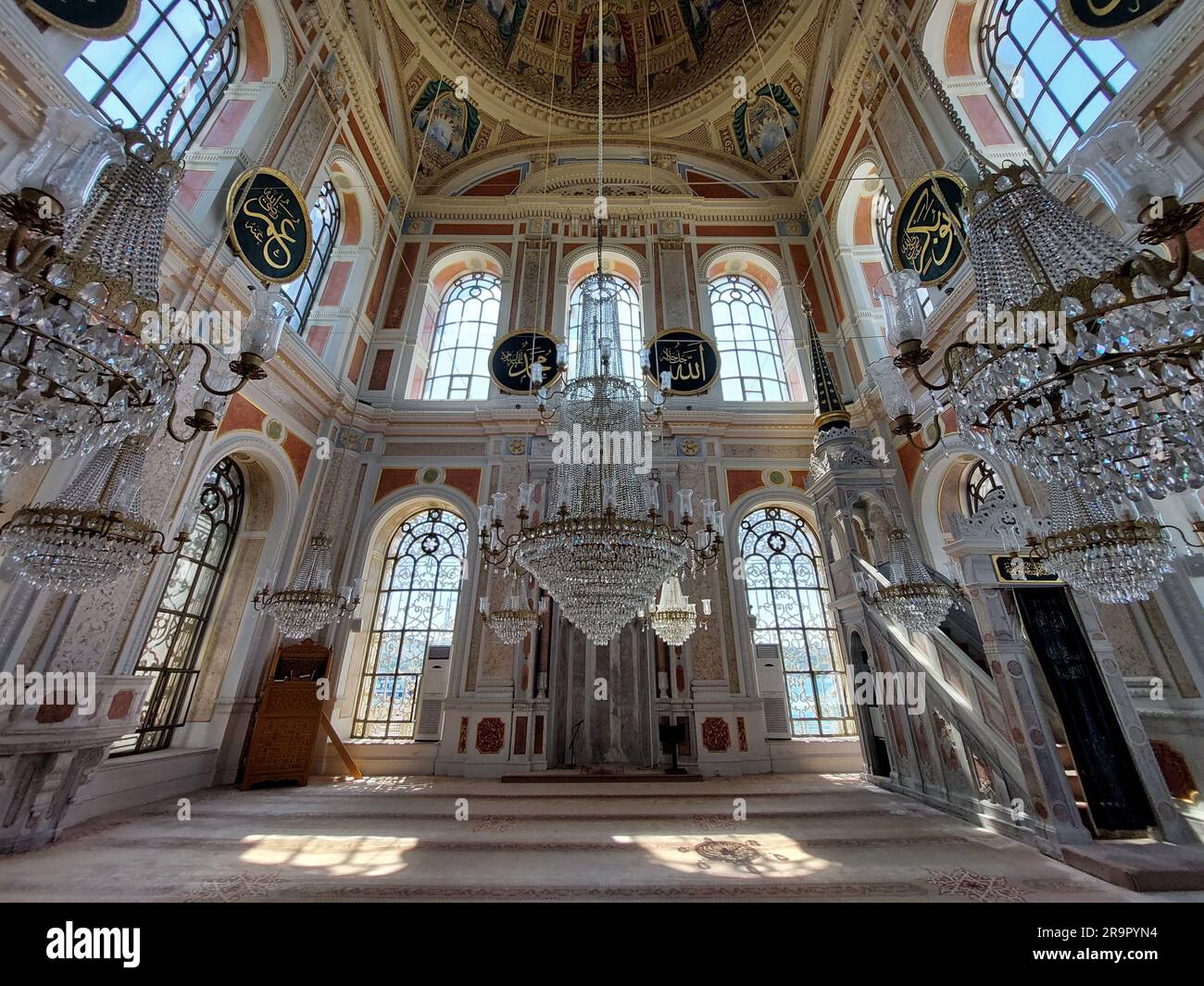 Interior ortakoy mosque hi-res stock photography and images - Alamy