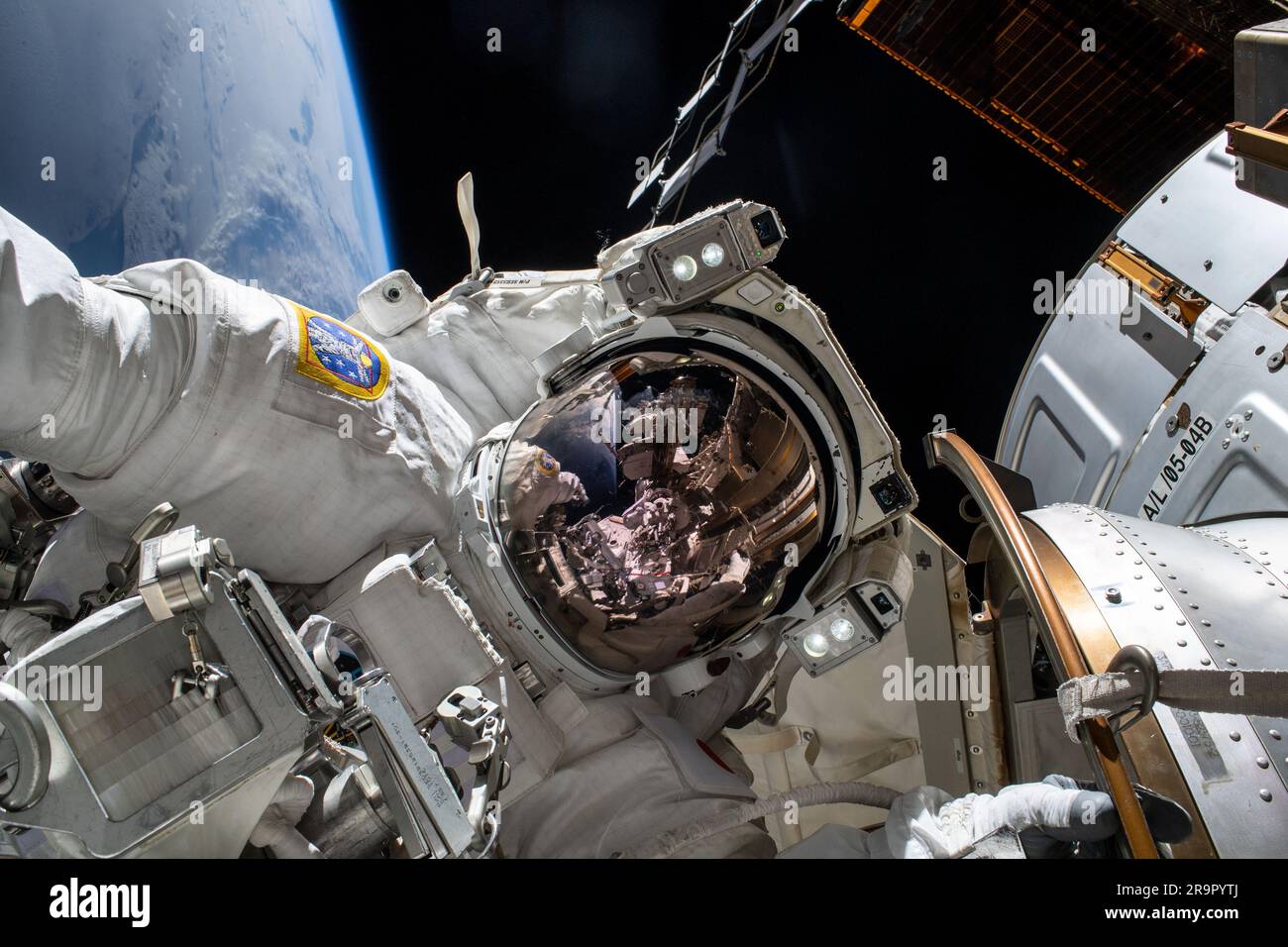 . iss068e045166 (Feb. 2, 2023) - Expedition 68 Flight Engineer Koichi ...