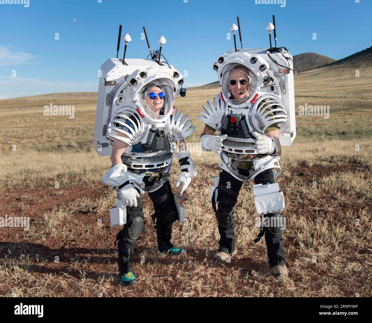 Extravehicular operations hi-res stock photography and images - Alamy