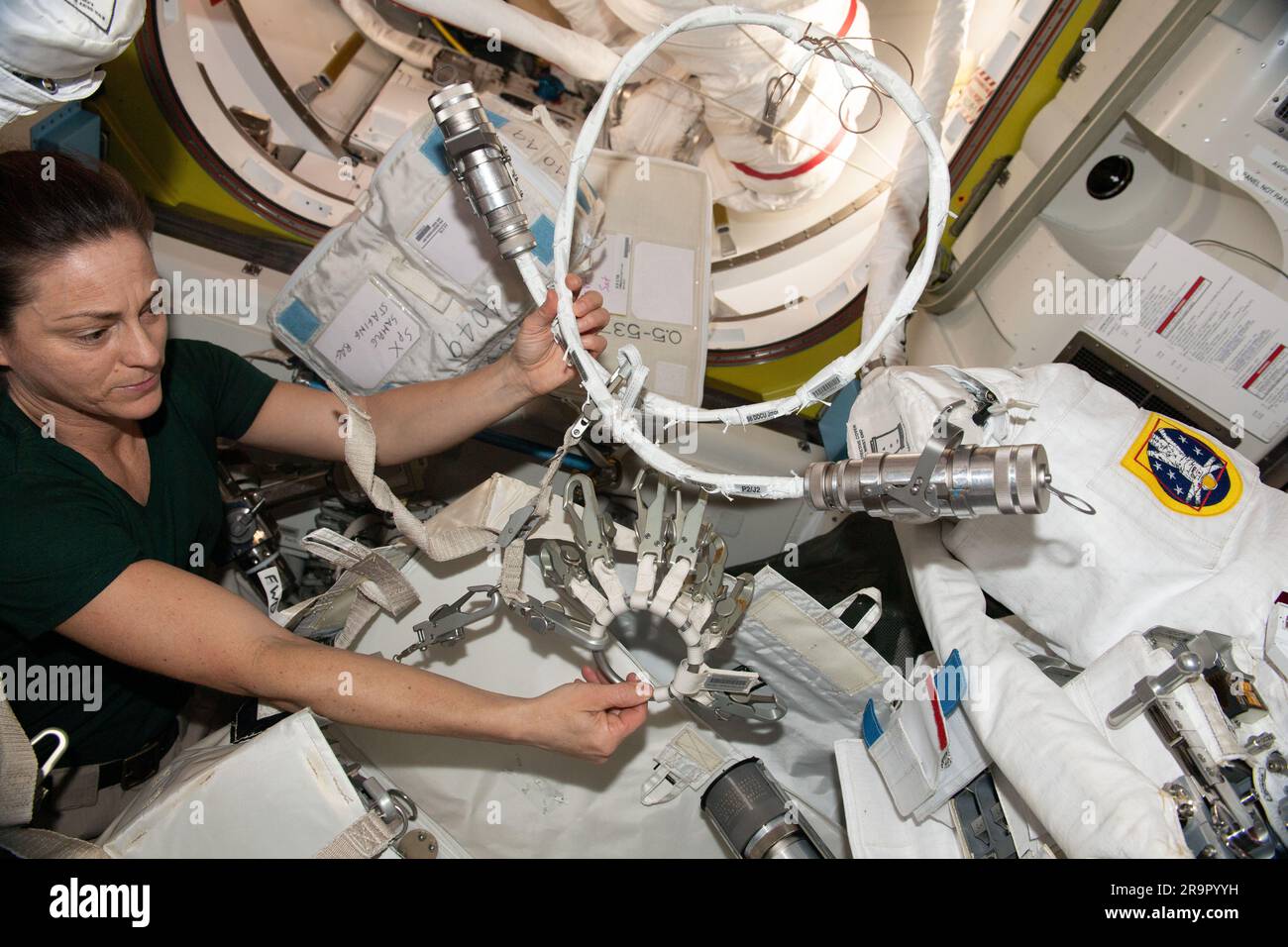 . iss068e039915 (Jan. 11, 2023) - NASA astronaut and Expedition 68 ...