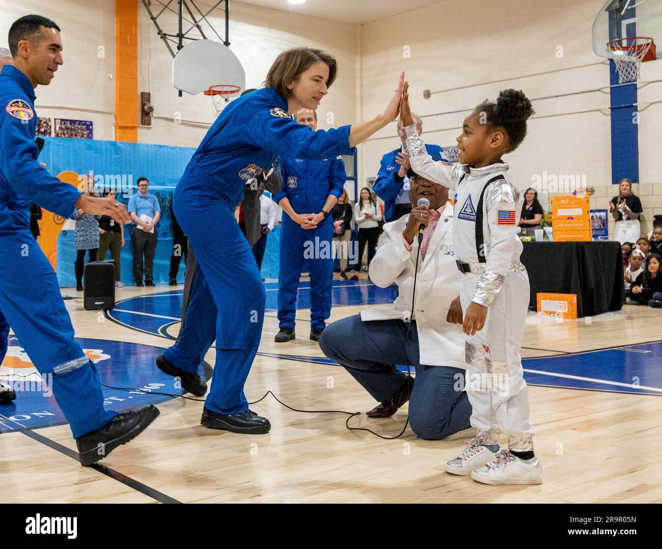 NASA’s SpaceX Crew-3 visits Amidon-Bowen Elementary School. NASA’s ...