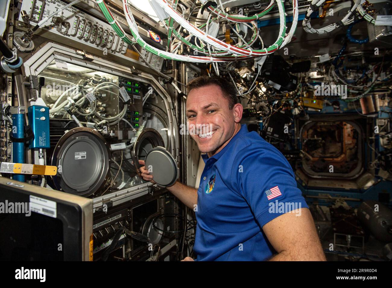 . iss068e036994 (Jan. 4, 2023) - NASA astronaut and Expedition 68 ...