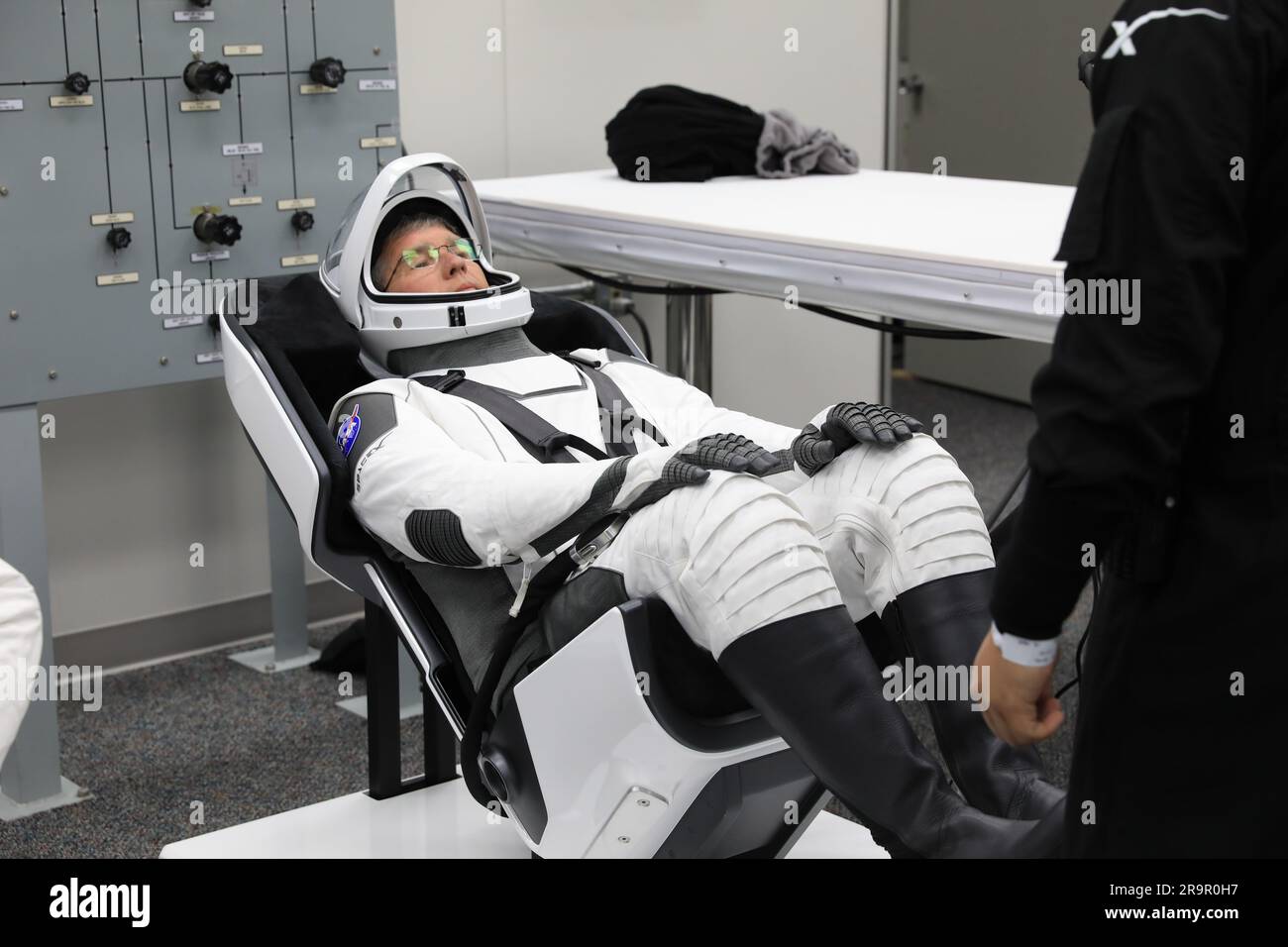 NASA’s SpaceX Crew-6 Live Launch Coverage (Scrub). NASA’s SpaceX Crew-6 ...