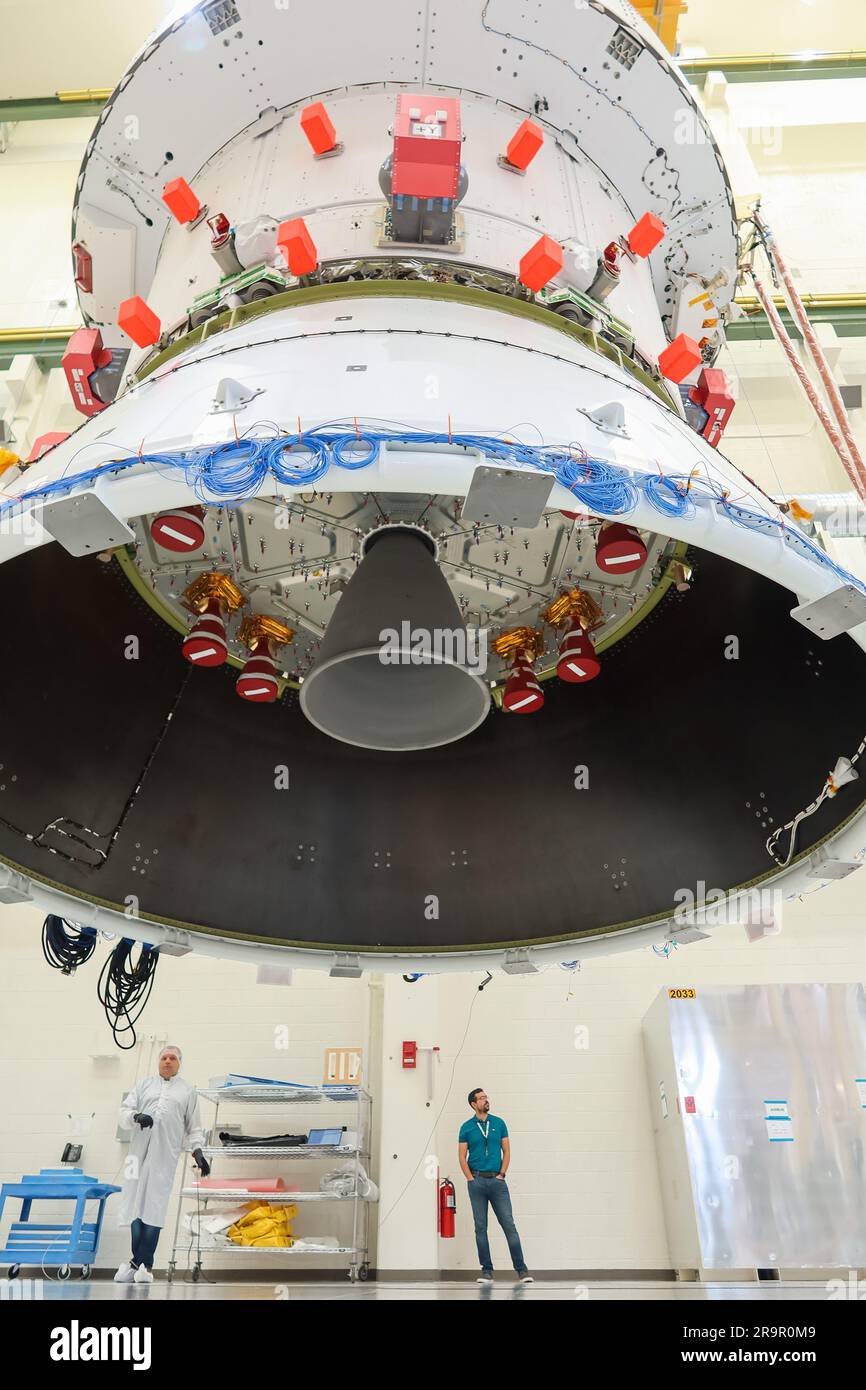Artemis II SM Move to Fast Cell. A view looking up from beneath the European Service Module (ESM ...