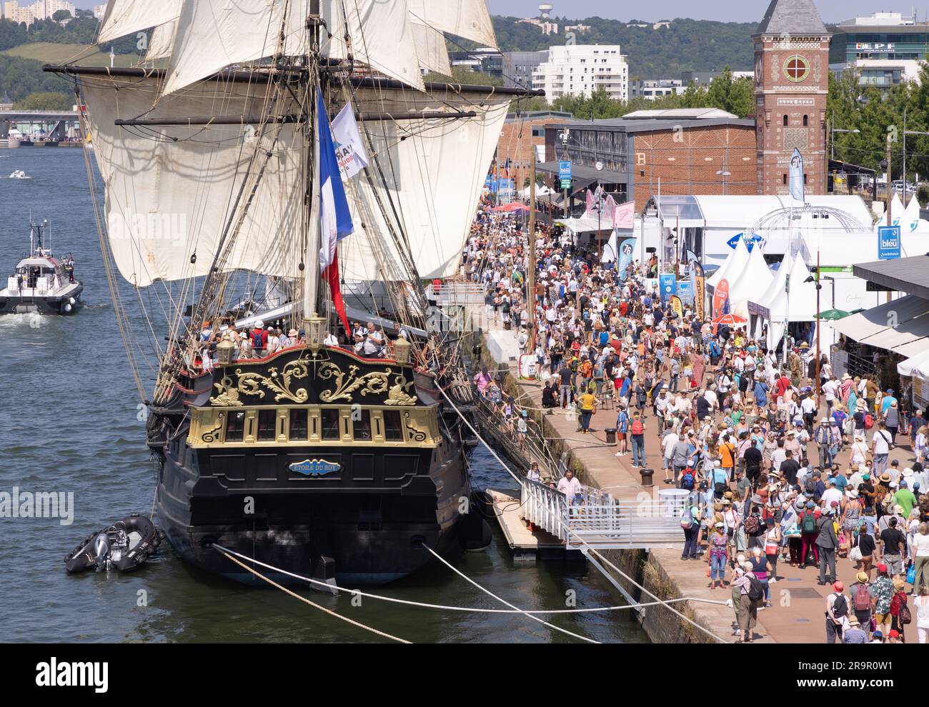 Armada Rouen 2023; Crowds and vintage ships at the 4-yearly tall ships ...