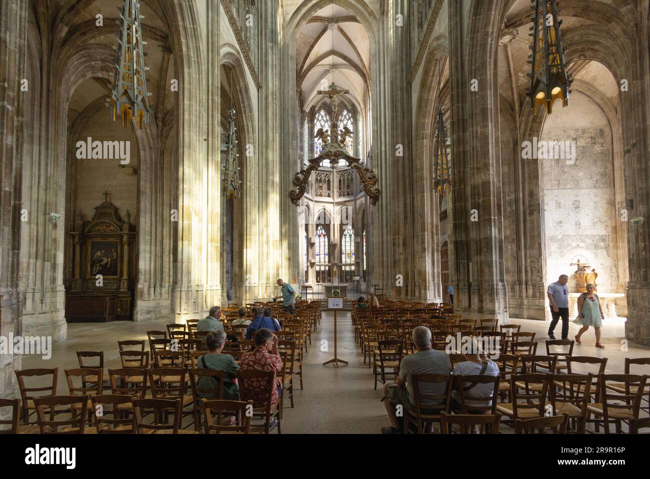 Saint Maclou church interior - the nave of the 15th century gothic ...