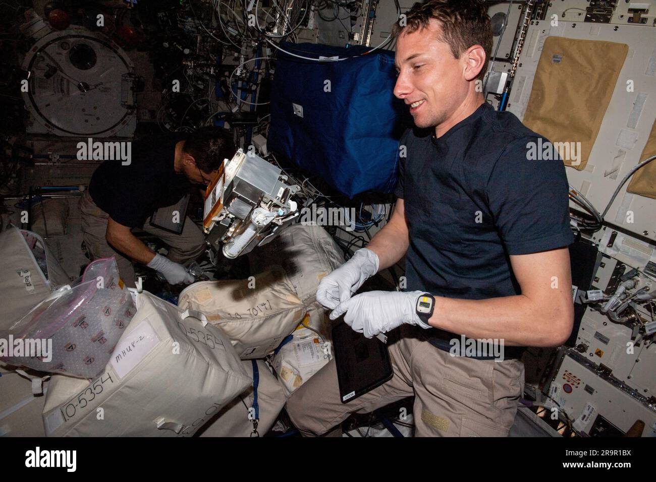 . iss068e067446 (March 4, 2023) - NASA astronaut and Expedition 68 ...